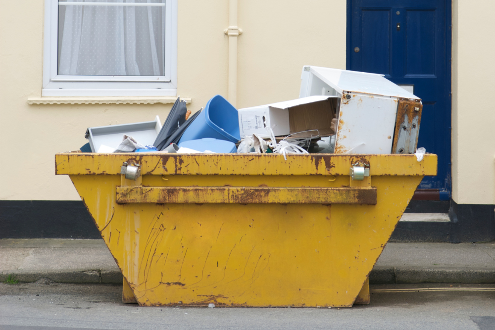 How to Maximise Space in your Skip Bin | Bonza Bins How to Maximise Space in your Skip Bin | Bonza Bins